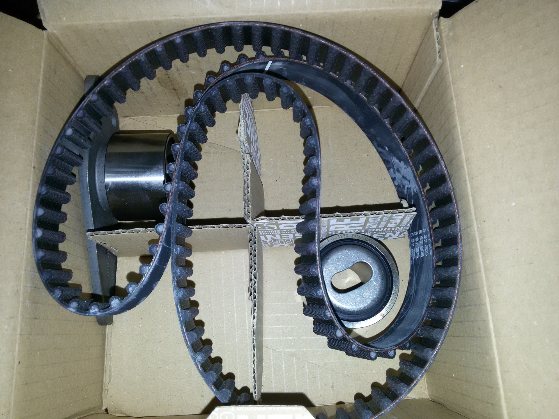 Прикупил запчастей — Renault 19, 1993 года | запчасти | DRIVE2