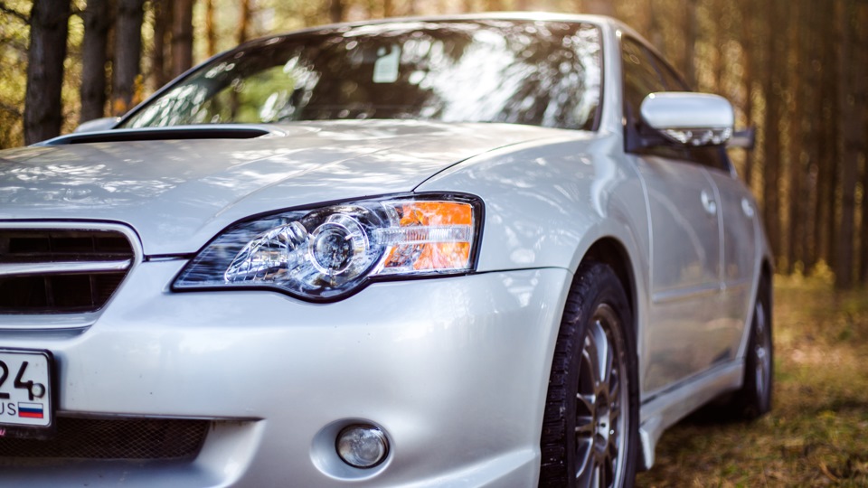 Видеоролик опять же с участием B4 — Subaru B4 Bl 2 л 2003 года