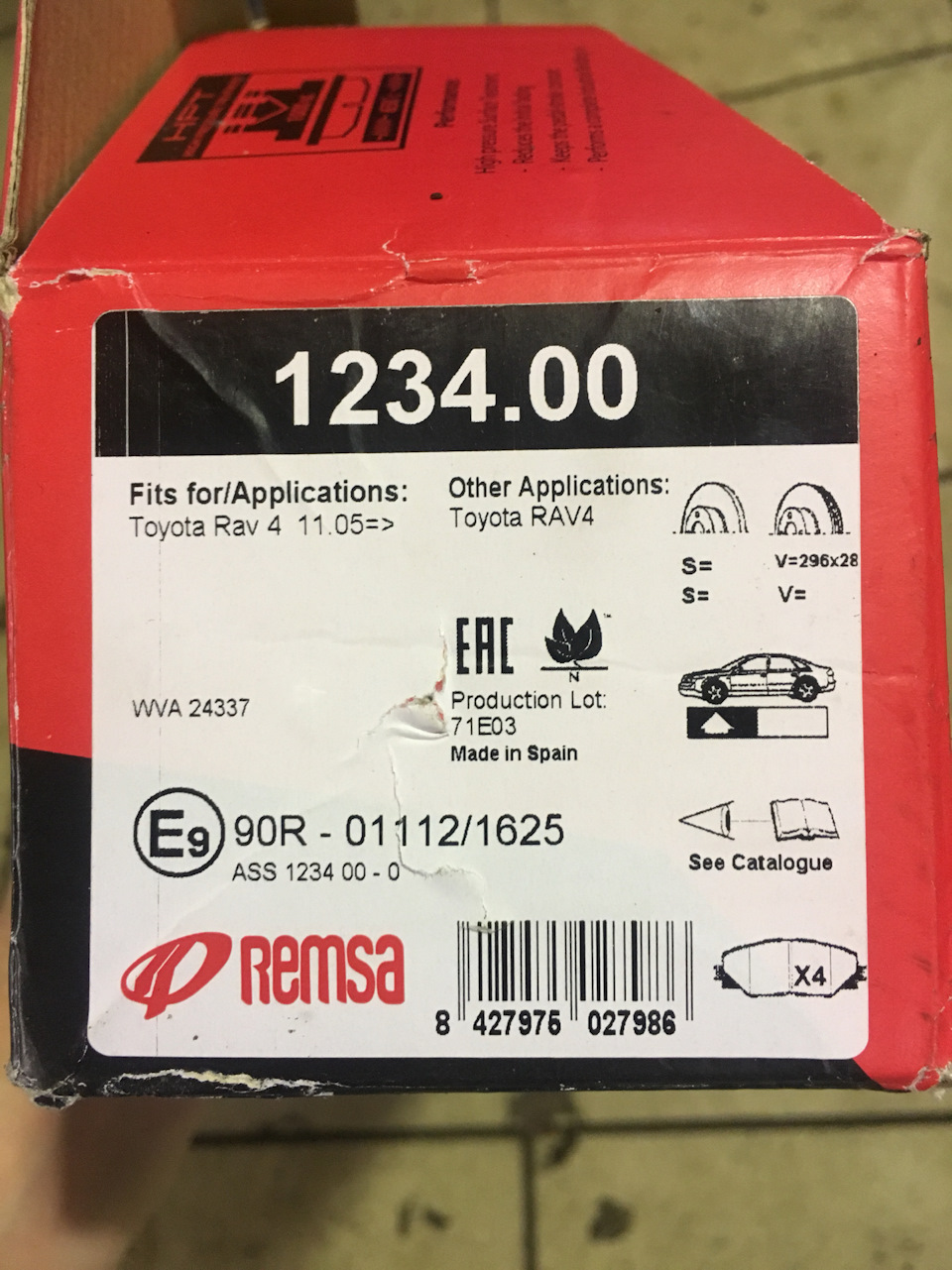 Колодки — Toyota RAV4 (III), 2 л, 2012 года | расходники | DRIVE2