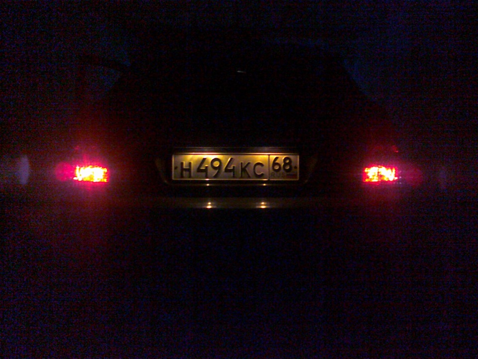 габаритные огни — Lada Приора хэтчбек, 1,6 л, 2010 года | стайлинг | DRIVE2
