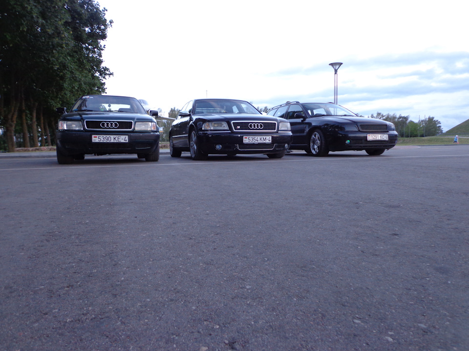 Ещё один фото сет — Audi 80 B4 2 л 1992 года фотография Drive2