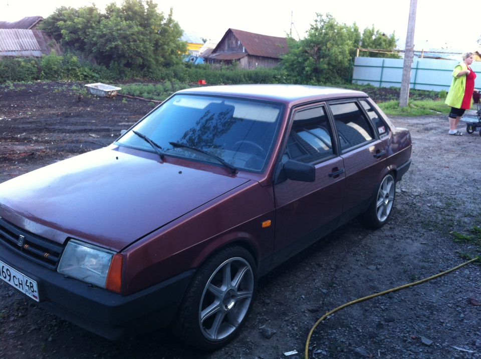 Вот с такими номерами теперь продается 99 — Lada 21099, 1,5 л, 1999 ...