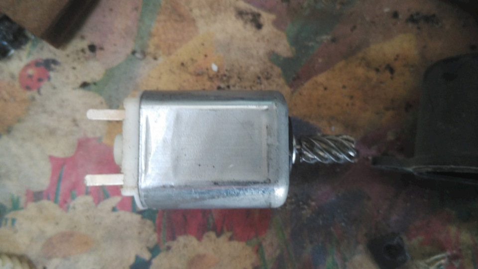 Моторчики центрального замка — Toyota Mark II (100), 2,5 л, 1997 года ...