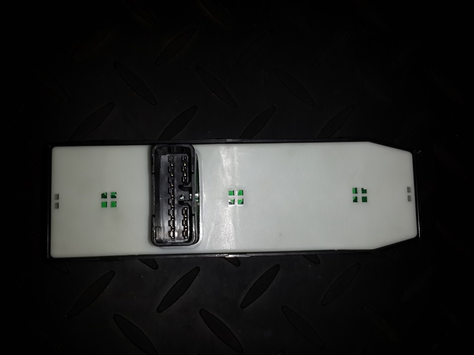 96418302 ВЫКЛЮЧАТЕЛЬ СТЕКЛОПОДЪЕМНИКА ДВЕРИ (КЛАВ) GM | Запчасти на DRIVE2