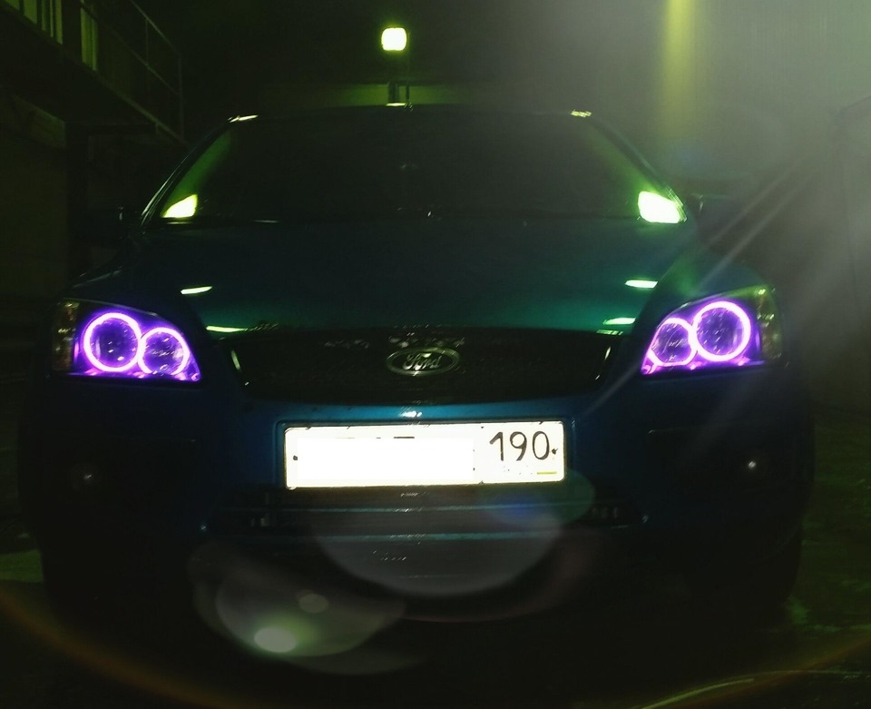 Ford Focus 2 дорестайл. Светодиодные вставки в фары. Фото на авто ...