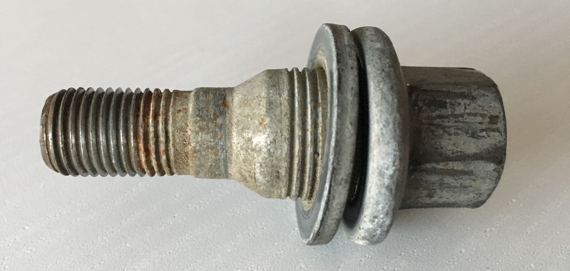 Колесомонтаж — Citroen Grand C4 Picasso (2G), 1,6 л, 2014 года | шины ...