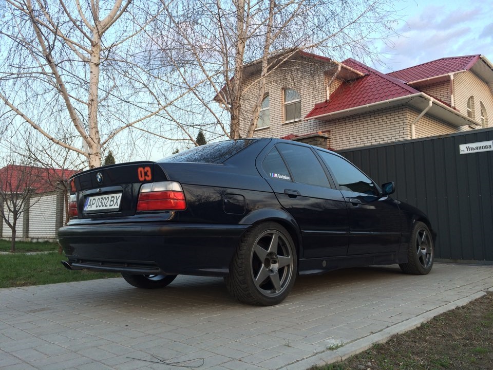 AZEV в новом облике — BMW 3 series (E36), 2,5 л, 1993 года | колёсные ...