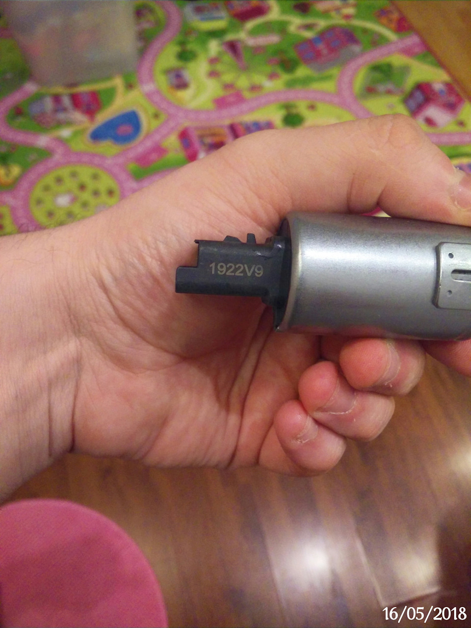 1922V9 Клапан вариатора фаз PSA 1.6i 16V EP6 Peugeot Citroen | Запчасти ...