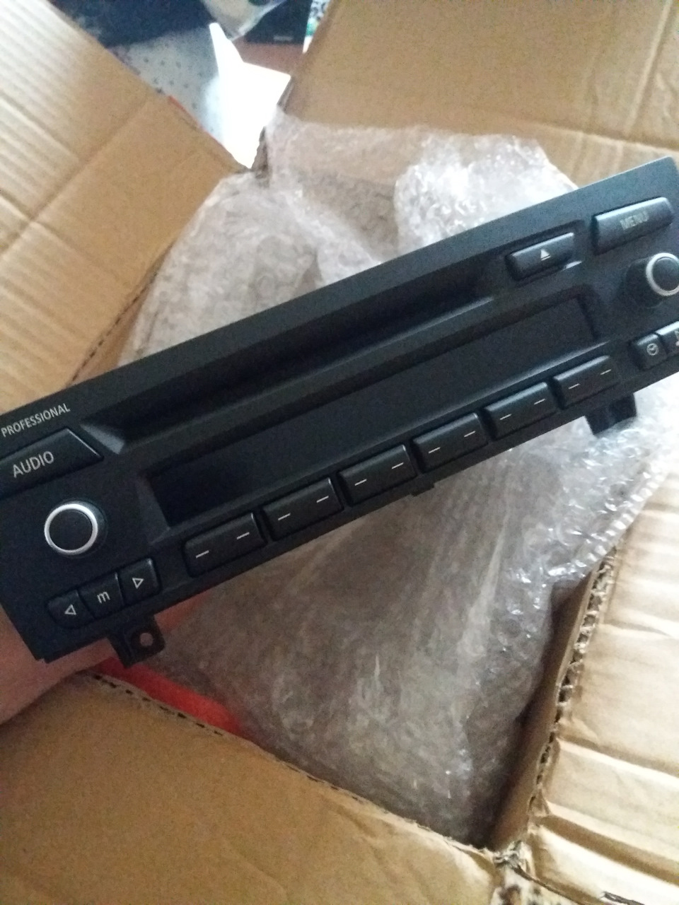 12. BMW Professional usb+aux — BMW 3 series (E90), 2,5 л, 2006 года ...