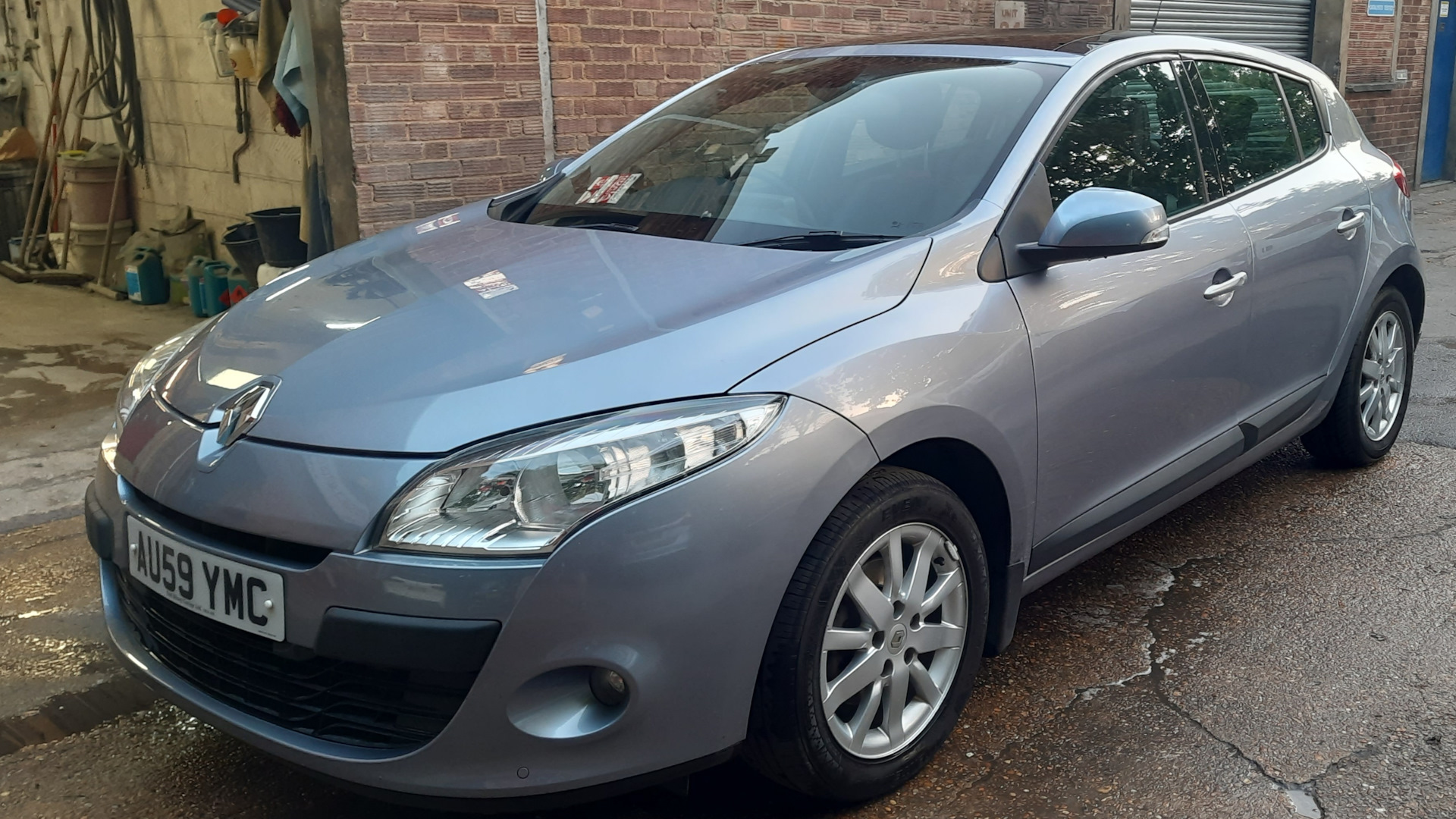 Renault Megane III 2.0 бензиновый 2009 | на DRIVE2