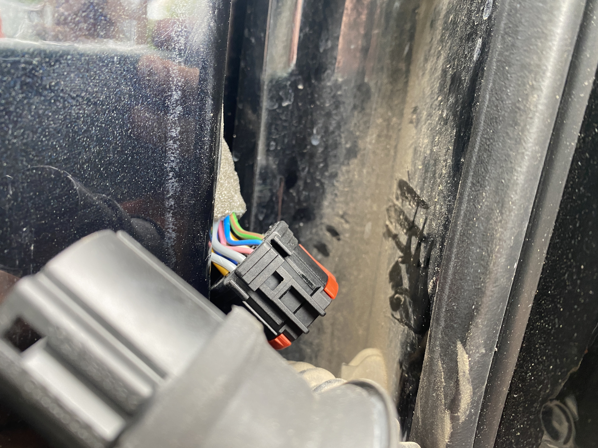 Частная практика: Замена задней двери Volvo XC90 — DRIVE2