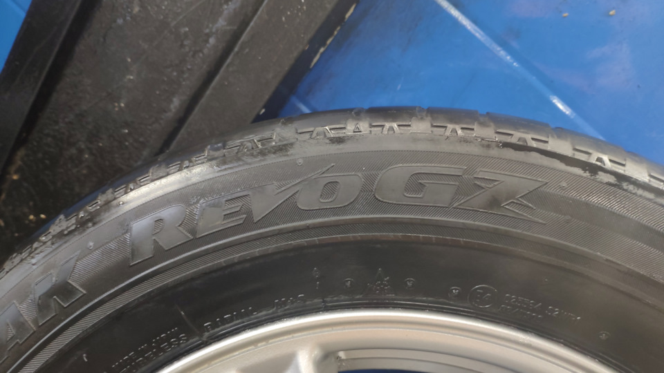 Шины всесезонные Bridgestone 215/60 R16, литые диски ENKEI 6,5Jx16 ET55 ...