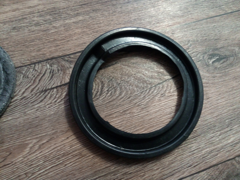 Замена передних амортизаторов — Geely MK, 1,5 л, 2011 года | запчасти ...