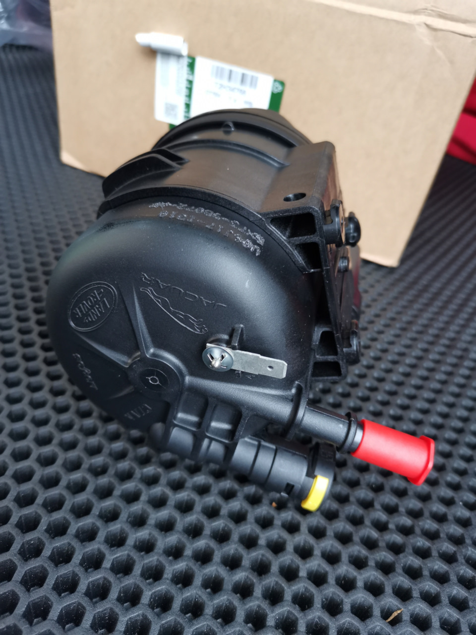 Замена топливного фильтра или она поехала!) — Jaguar F-Pace, 2 л, 2017 ...