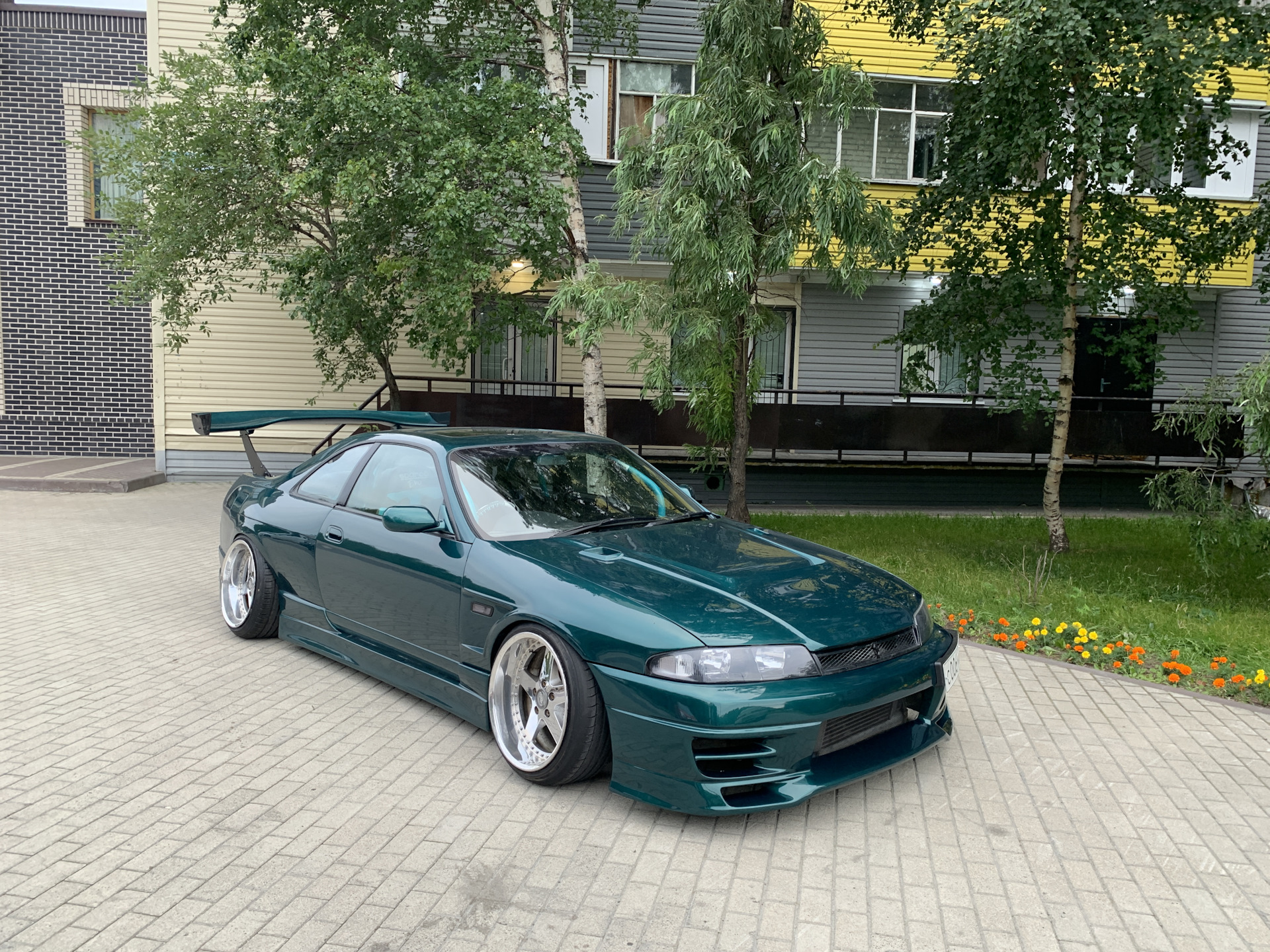Laguna Green Metallic — Nissan Skyline (R33 Series 2), 2,5 л, 1997 года ...