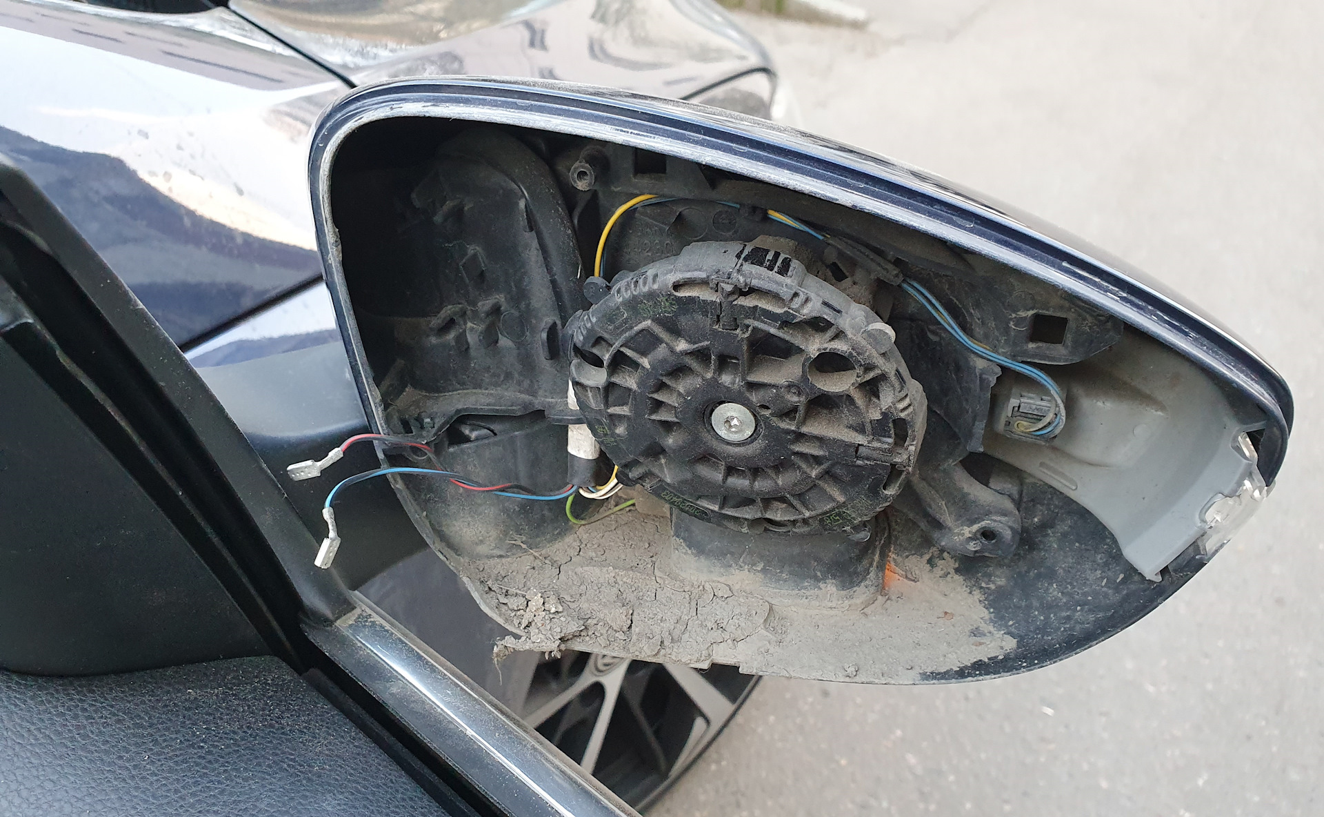 Динамические указатели поворота — Volkswagen Passat CC, 1,8 л, 2012 ...