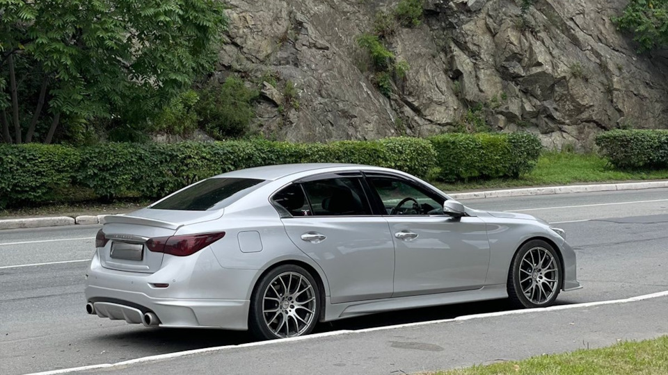 Nissan Skyline (V37) 2.0 бензиновый 2015 | на DRIVE2