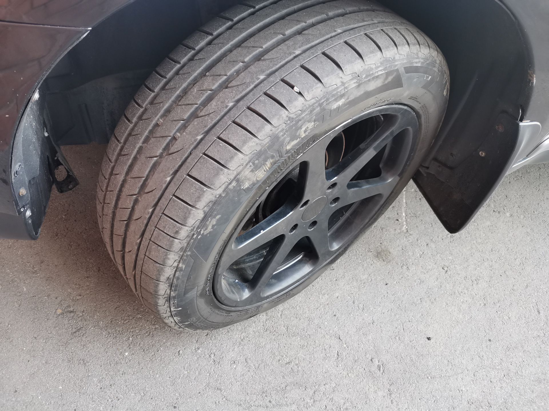Летняя резина / Laufenn S FIT EQ 225/55/R18 — Mitsubishi Outlander XL ...