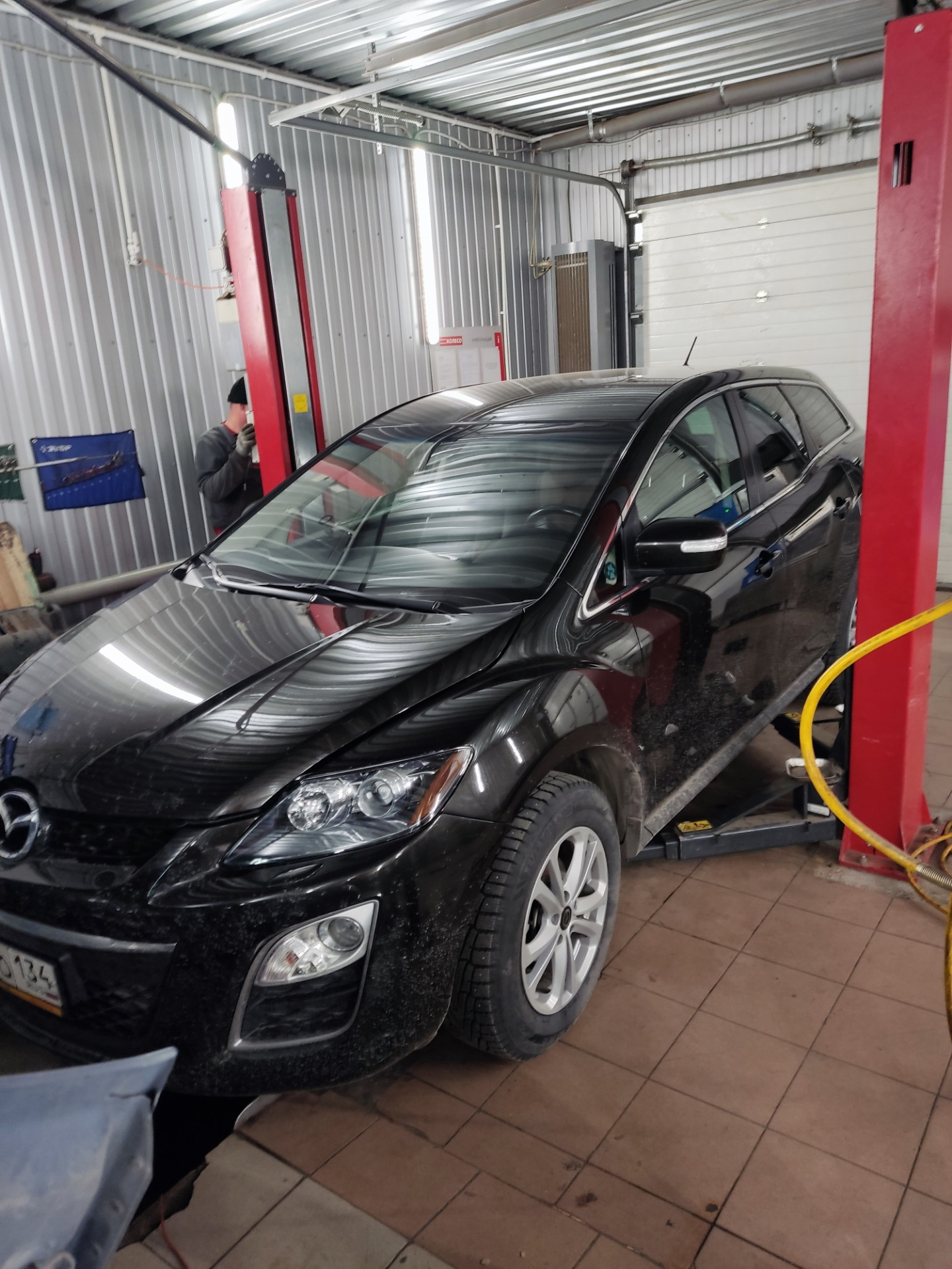 Замена масла — Mazda CX-7, 2,5 л., 2011 года | плановое ТО | DRIVE2