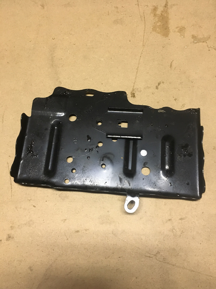 5710733032 Кронштейн кузовной TOYOTA LEXUS | Запчасти на DRIVE2