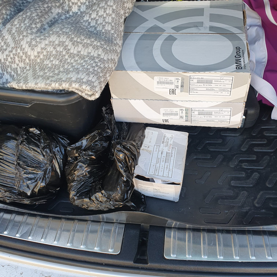 Установка передних тормозов от F26 M40i — BMW X3 (F25), 2 л, 2017 года ...