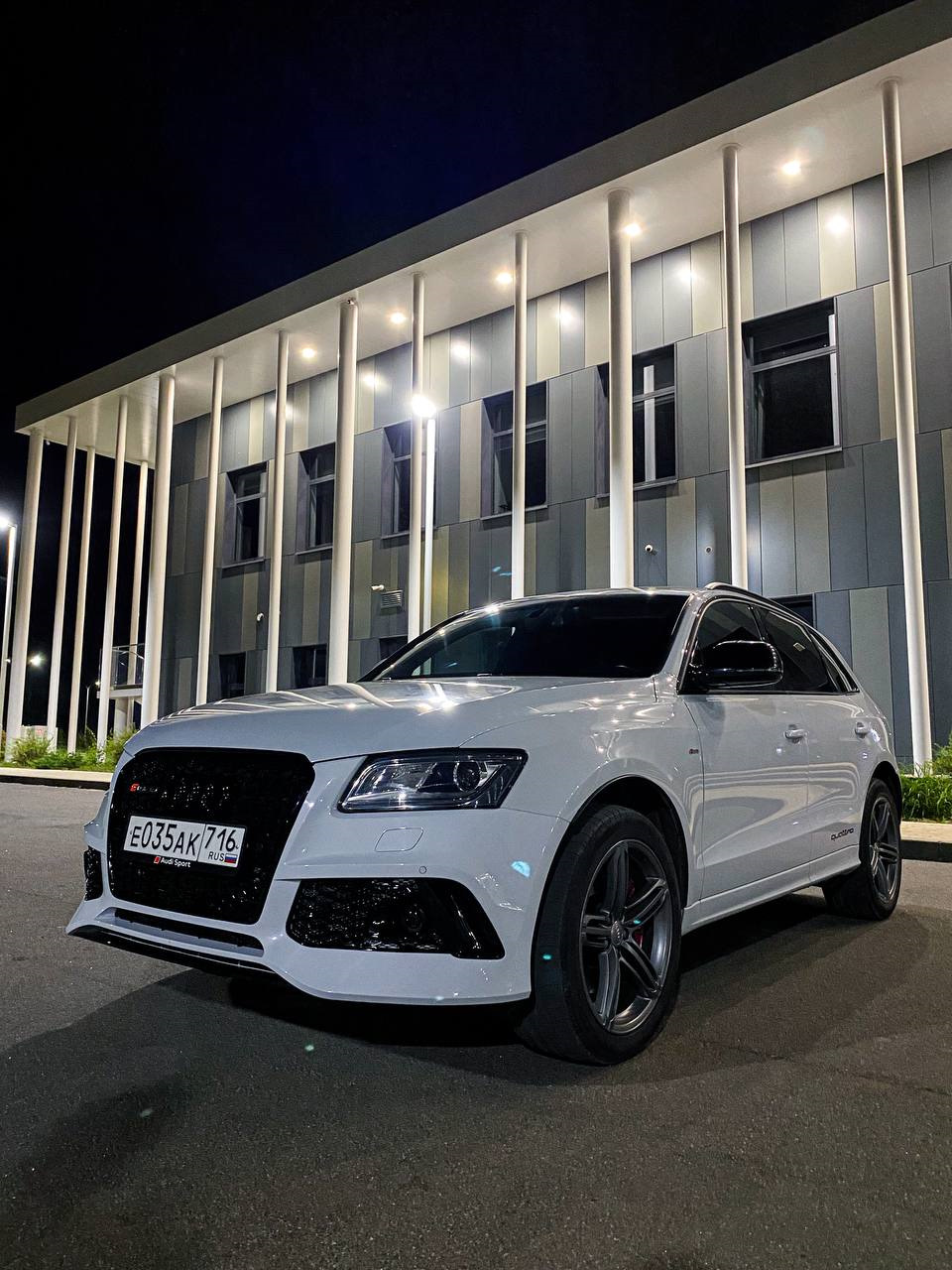 Audi RSQ5 — Audi Q5 (1G), 2 л, 2016 года | тюнинг | DRIVE2