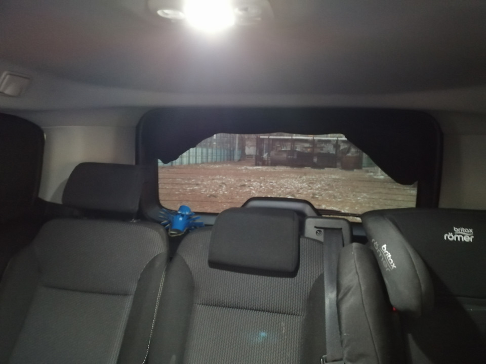 Шторки в авто — Citroen Spacetourer, 2 л, 2018 года | аксессуары | DRIVE2