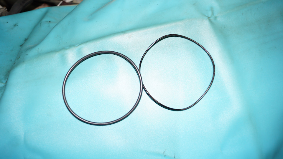 Т.О. №3: Замена прокладки масляного стакана N57 — BMW X5 (E70), 3 л ...