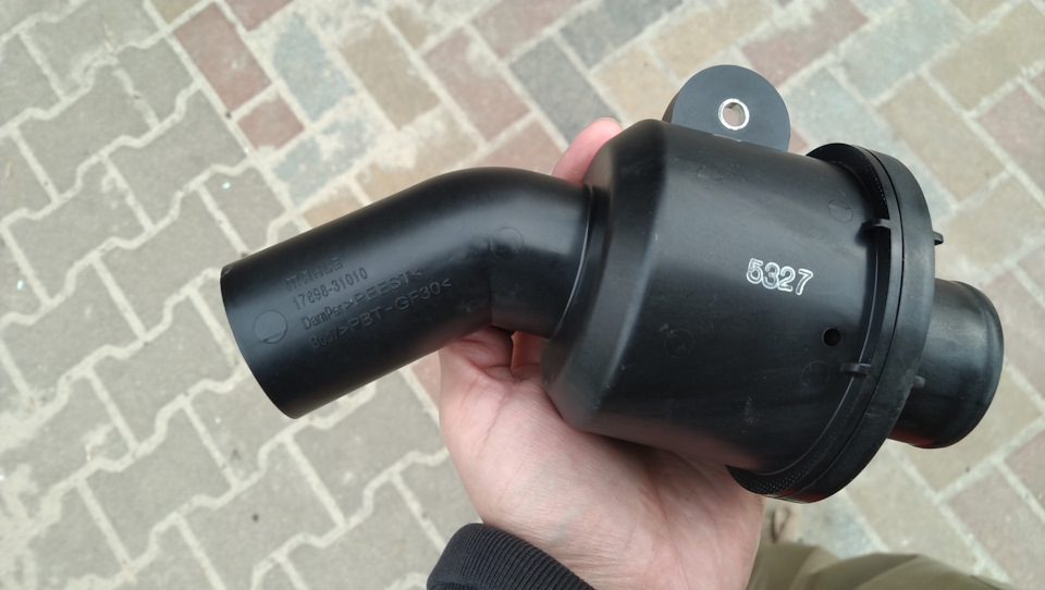 1789831010 Корпус пластиковый электронного контроля устойчивости TOYOTA ...