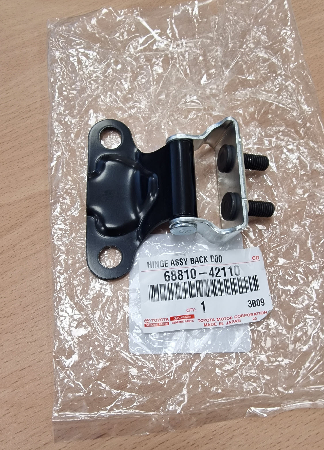 Замена электропривода багажника — Toyota RAV4 (5G), 2,5 л, 2020 года ...