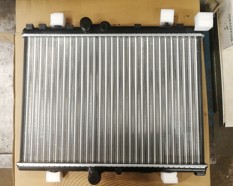 ACRM147 Радиатор, охлаждение двигателя MILES | Запчасти на DRIVE2