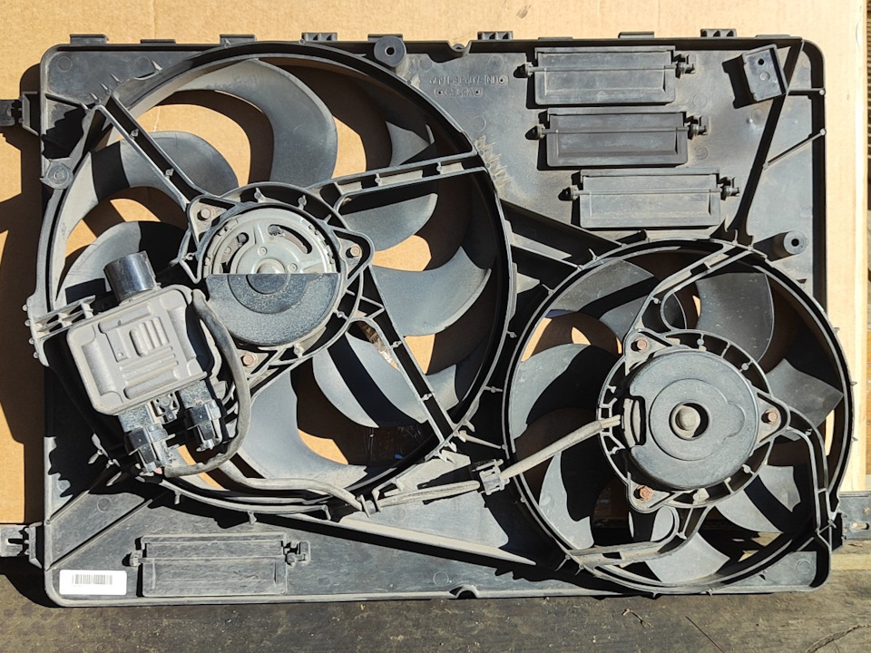 Восстановленные Моторы вентиляторов радиатора на Volvo S60 (2G), Volvo ...