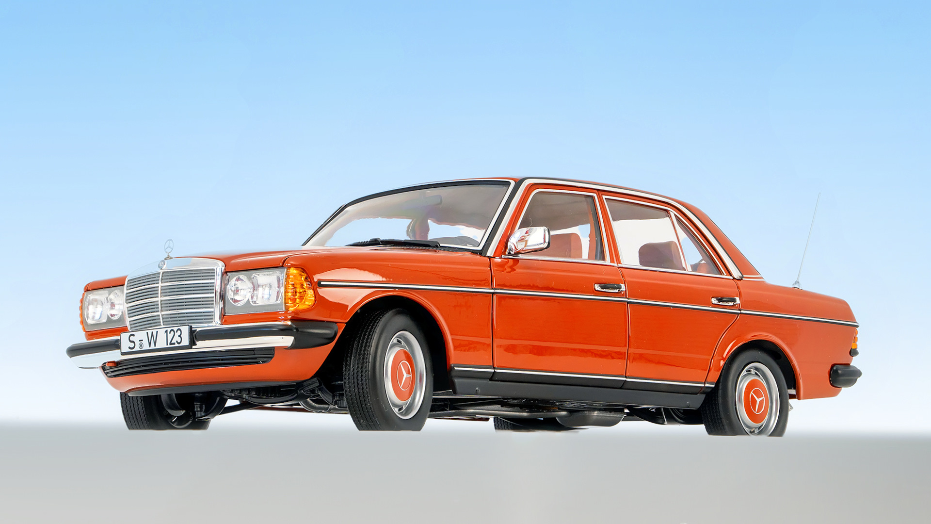 Mercedes-Benz 200E / 200TE (W123 / S123) в масштабе 1/18 от компании ...