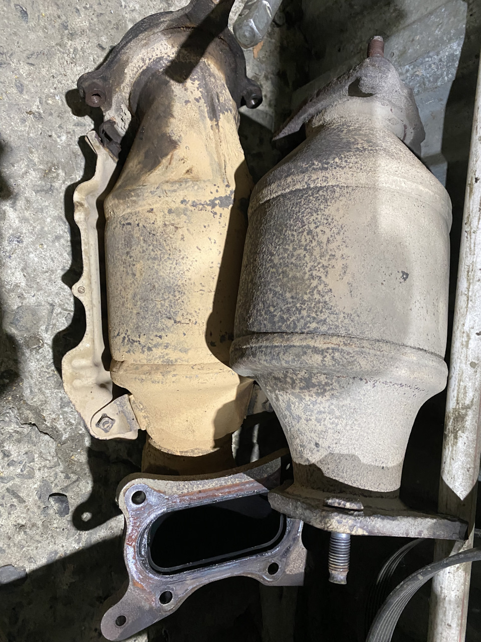 1.7 Каталик. Масложор. — Honda Accord (8G), 2,4 л, 2008 года | другое ...