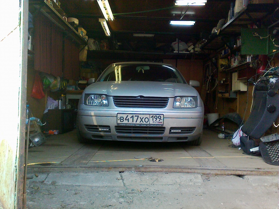 Решетка радиатора без значка+губа от vr6 — Volkswagen Bora (1G), 2 л ...