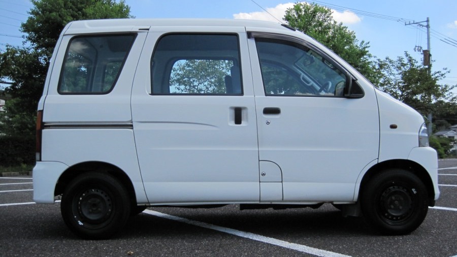 Daihatsu Hijet (S221/S231) 0.7 бензиновый 2003 | бусик на DRIVE2
