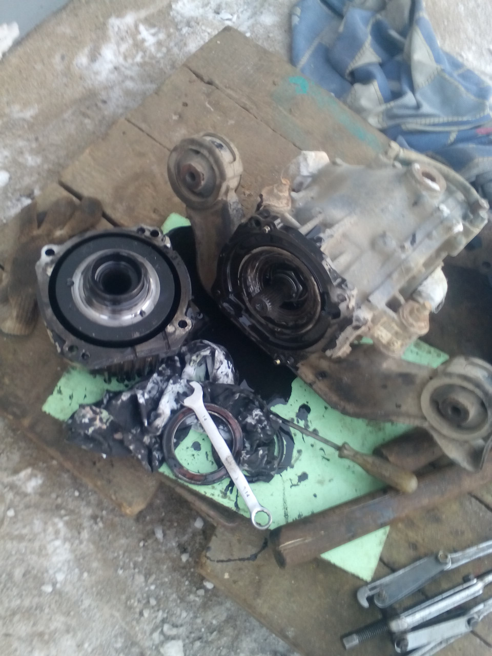 задний редуктор и вискомуфта — Pontiac Vibe (1G), 1,8 л, 2002 года ...