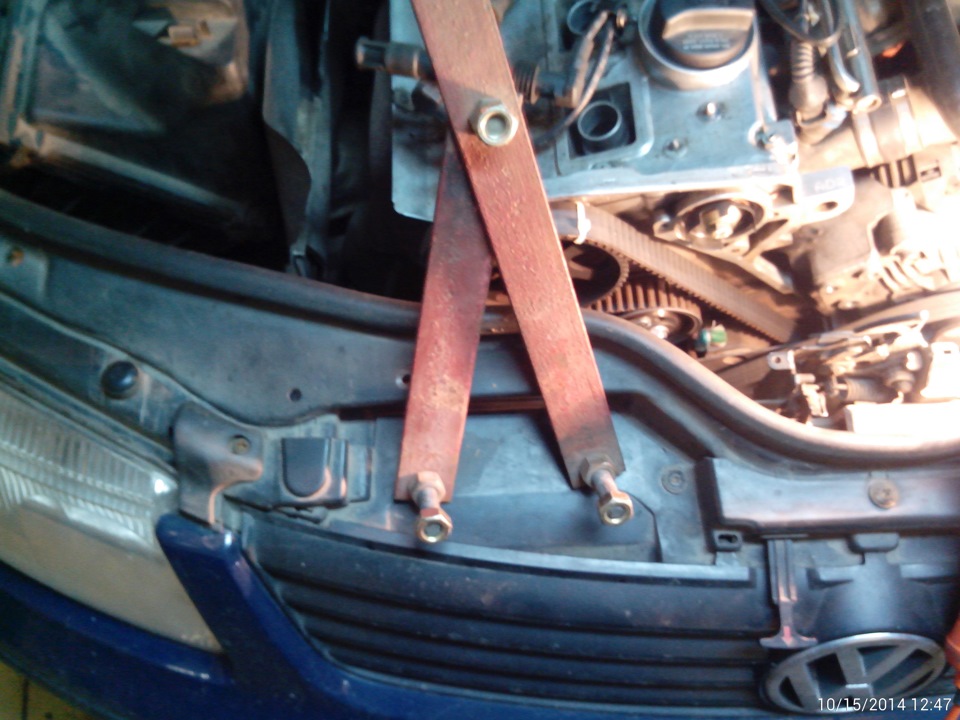 Замена сальника распредвала выпускного — Volkswagen Passat Variant (B5 ...