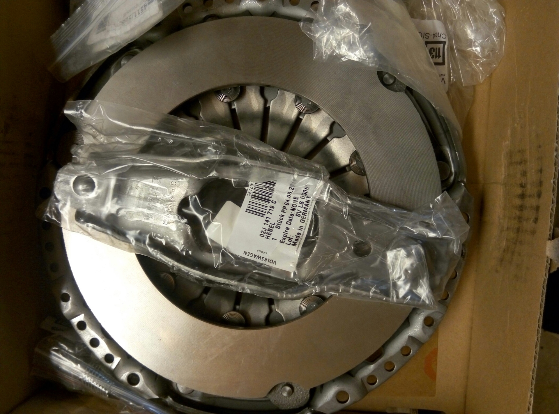 Комплект нового сцепления готов. — Skoda Octavia A4 Mk1, 1,8 л, 2007 ...