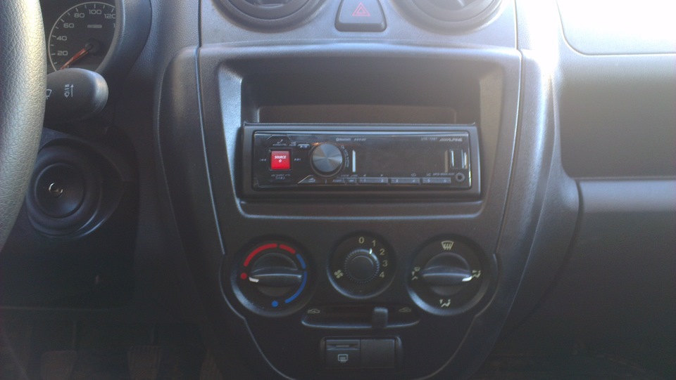 инсталляция — Lada Гранта (1G), 1,6 л, 2013 года | автозвук | DRIVE2