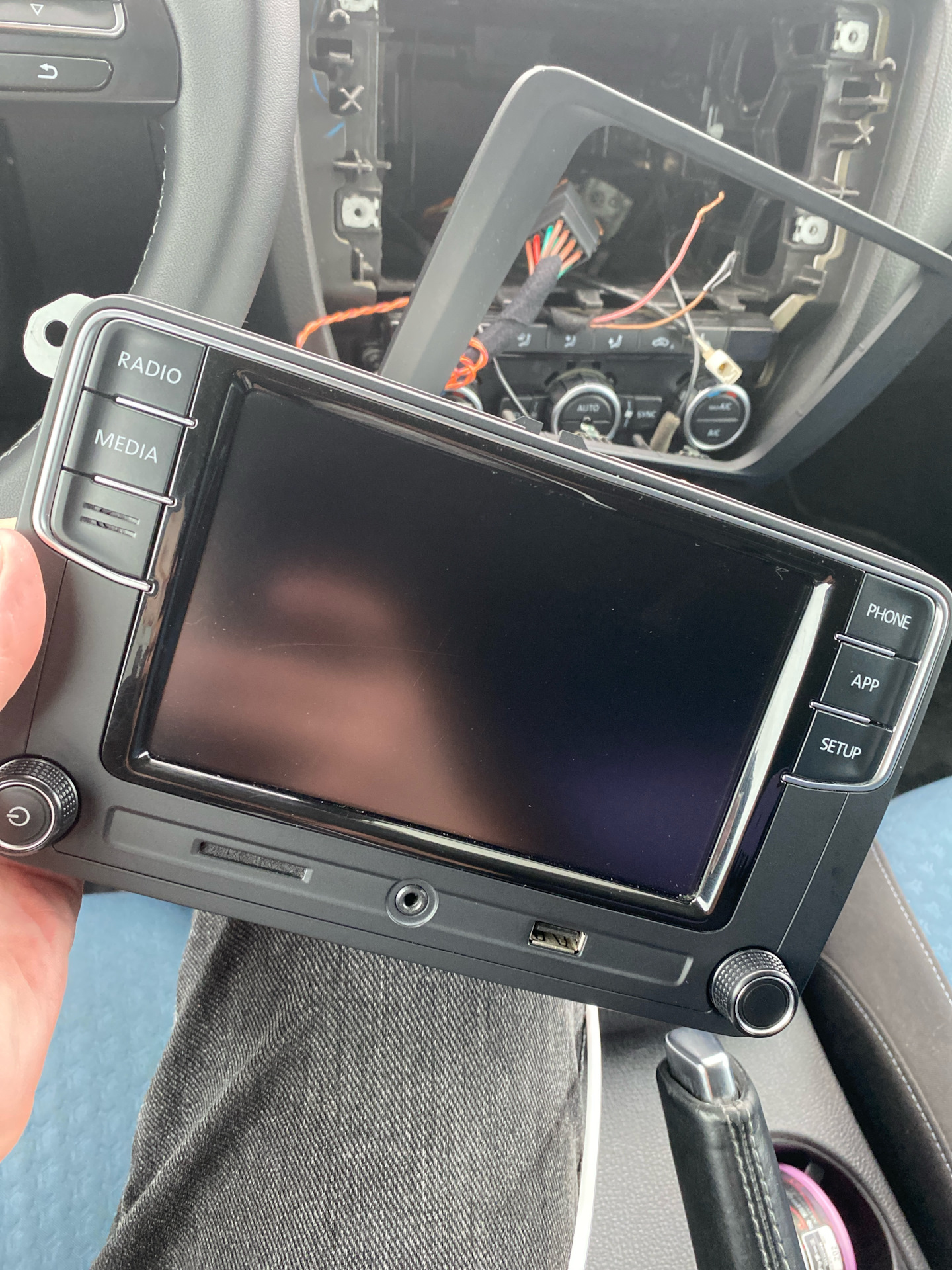 RCD 340 VISTEON — Volkswagen Jetta VI, 1,4 л, 2013 года | аксессуары ...