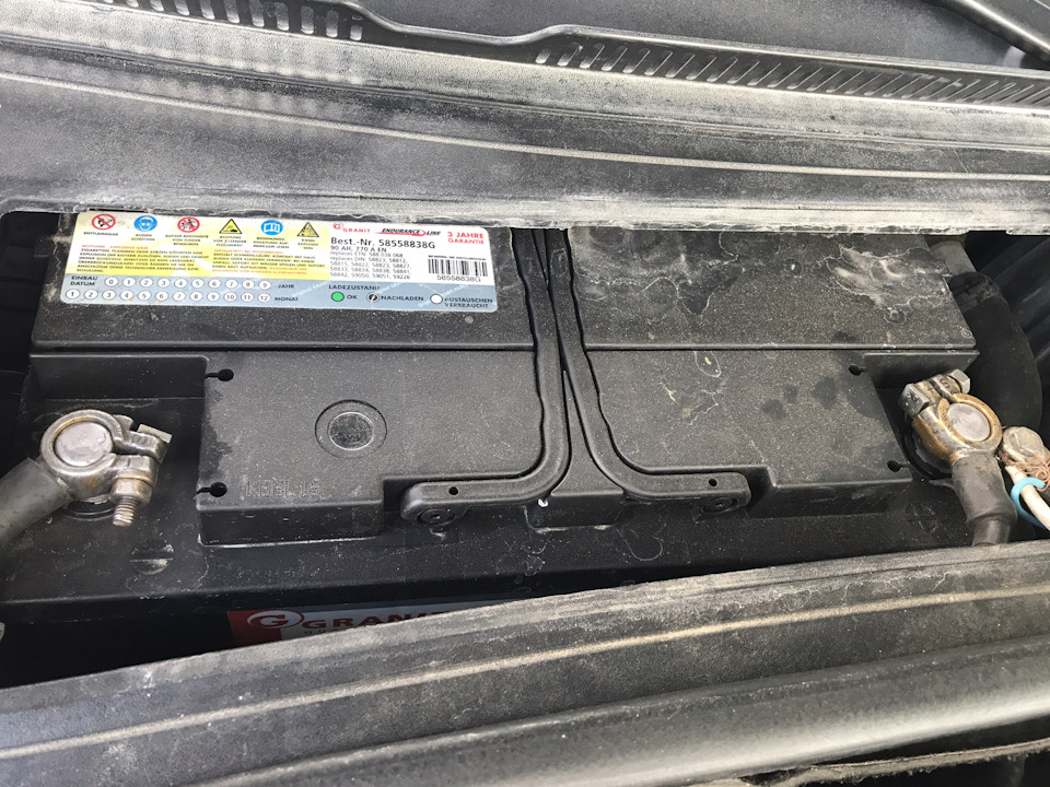 Купил новый аккумулятор — Audi A6 (C5), 2,4 л, 2001 года | расходники ...