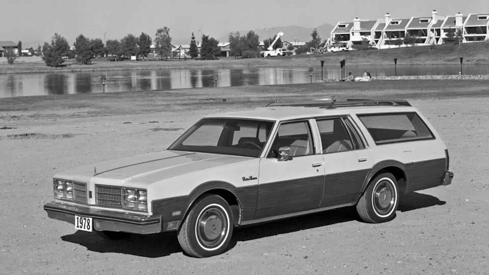 Oldsmobile Custom Cruiser (2G). Отзывы владельцев с фото — DRIVE2.RU