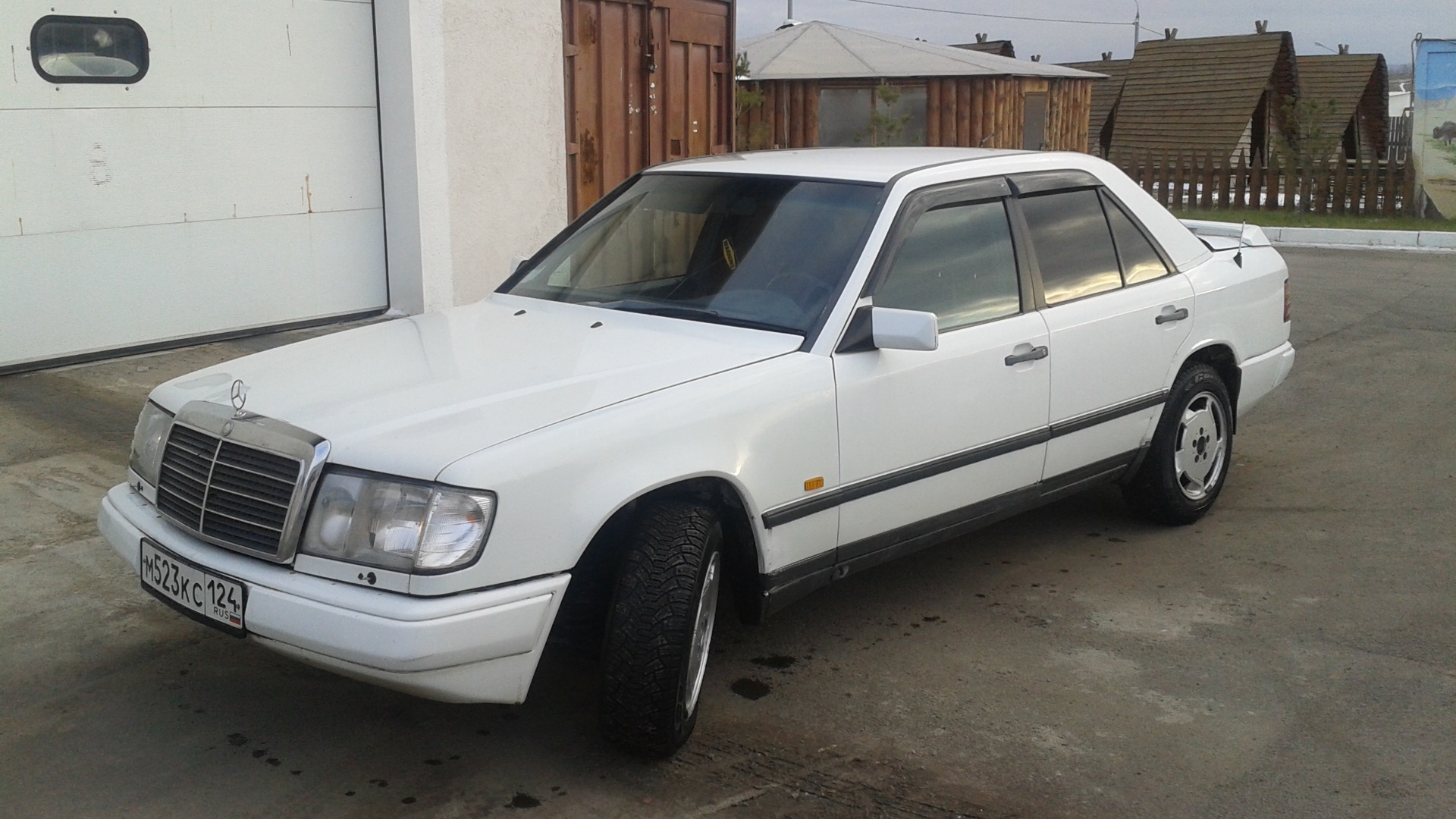 Mercedes-Benz E-Class (W124) 2.2 бензиновый 1986 | на DRIVE2