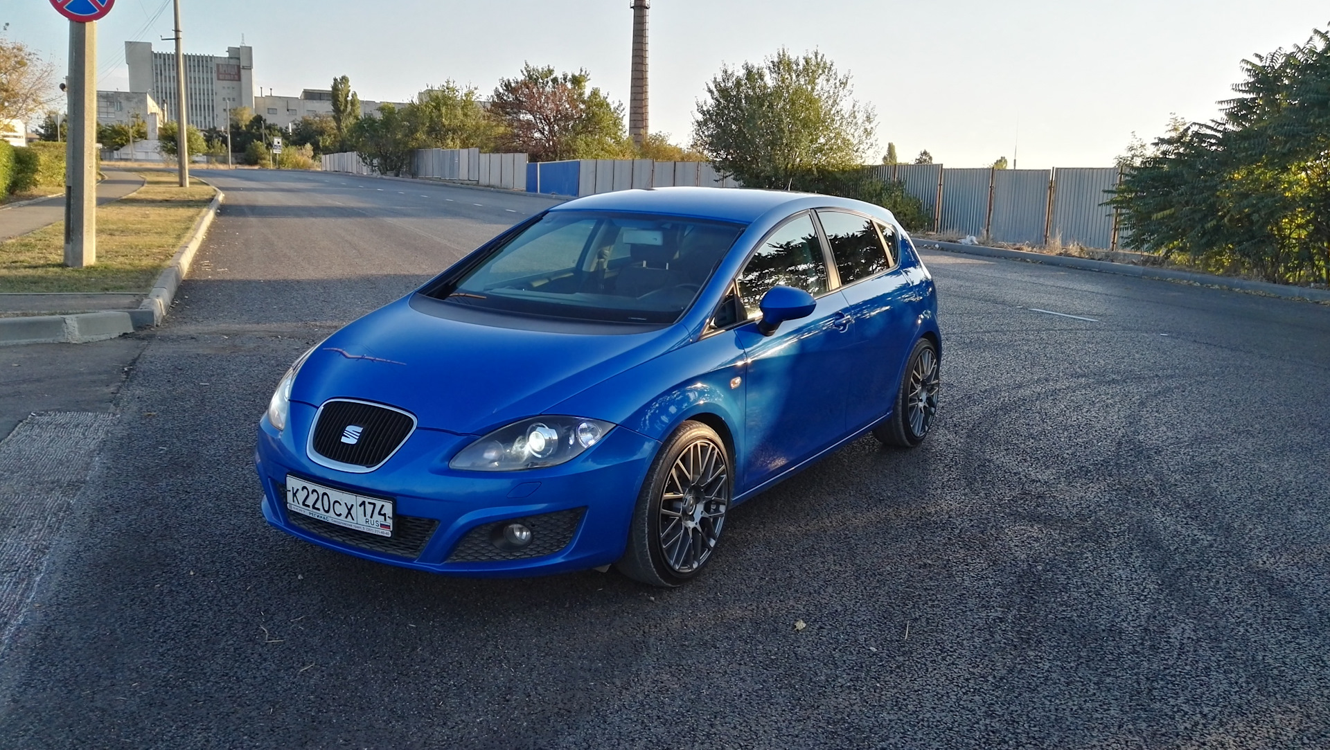 Срочная продажа! дайте пж репосту!) — SEAT Leon (Mk II), 1,8 л, 2012 ...