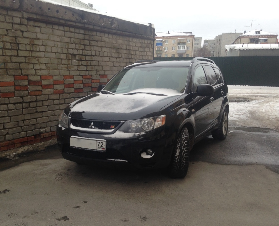Решетка радиатора RalliArt — Mitsubishi Outlander XL, 3 л, 2008 года ...