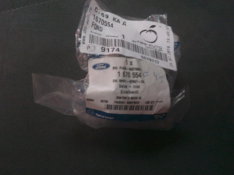 1670554 КРЫШКА ЗАЛИВНОЙ ГОРЛОВИНЫ C-MAX Ford | Запчасти на DRIVE2