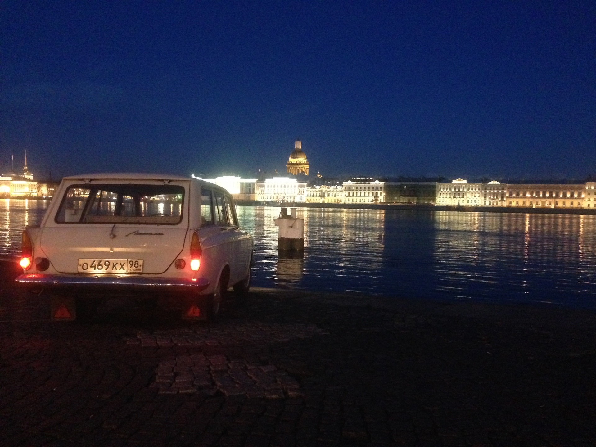 Свои 70 лет для Москвича — Москвич 426, 1,3 л, 1972 года | встреча | DRIVE2