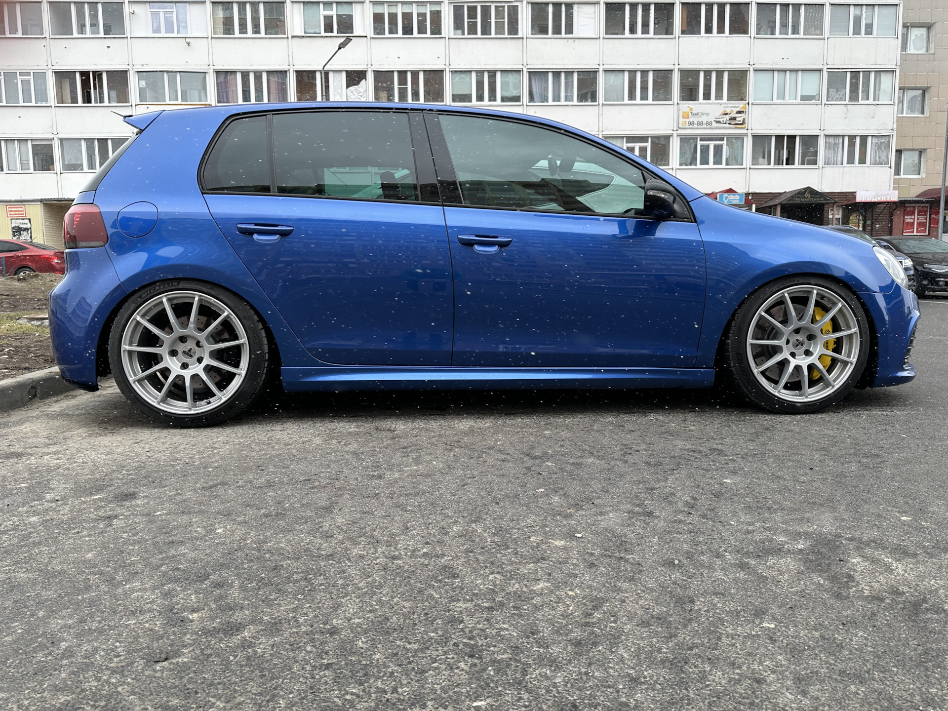 В ожидании — Volkswagen Golf R Mk6, 2 л, 2012 года | наблюдение | DRIVE2