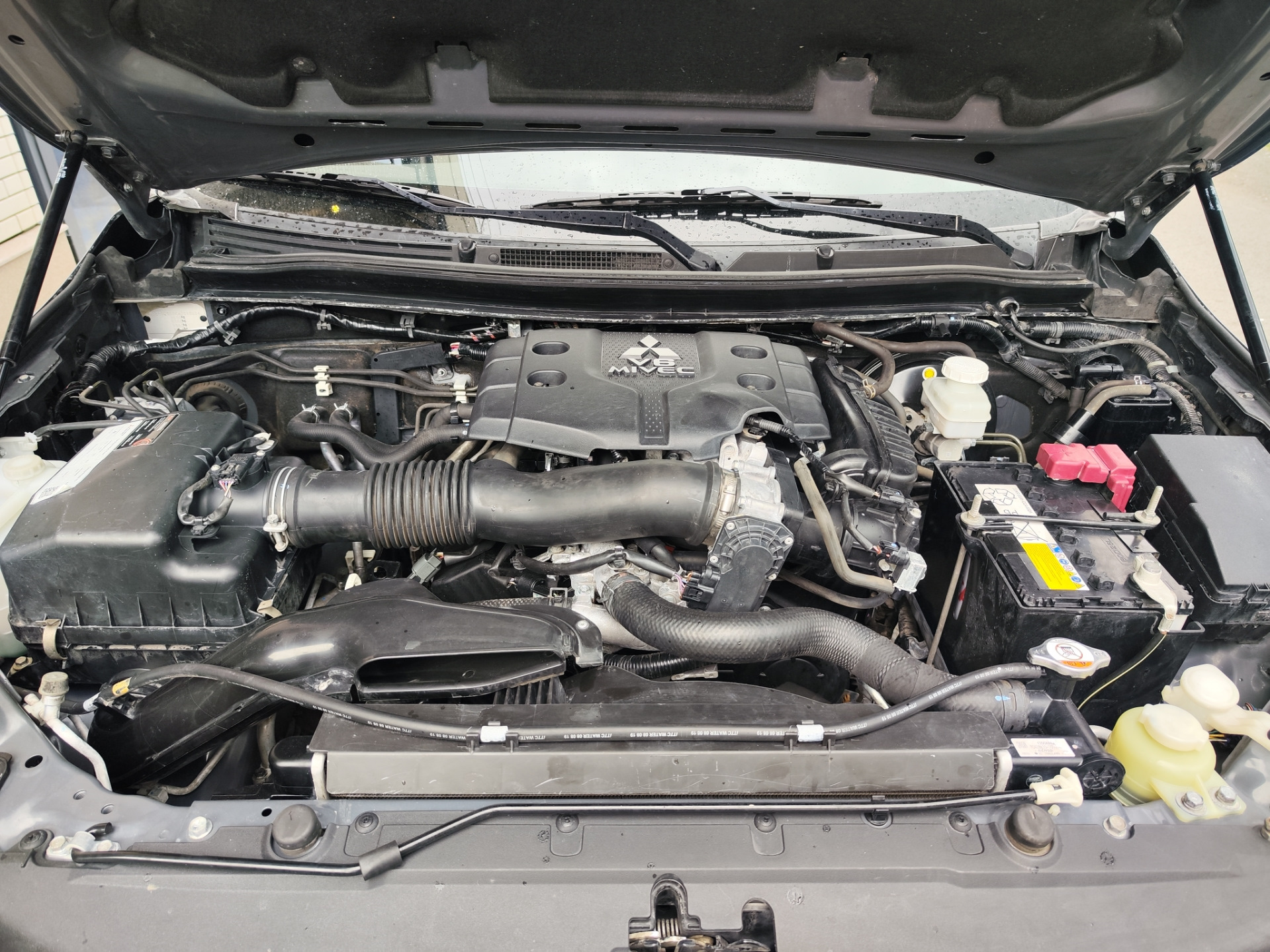 Замена ГРМ, свечей, регулировка клапанов — Mitsubishi Pajero Sport (3G ...